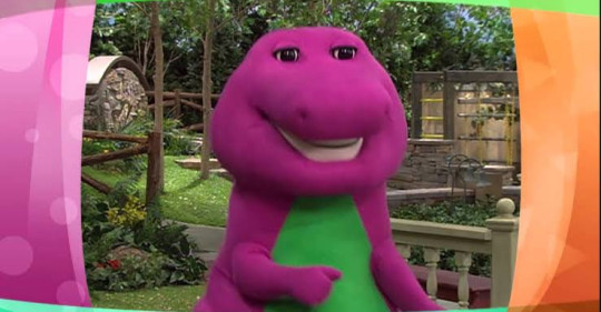 NotiGAPE - Llega tráiler de serie sobre Barney, no apto para niños