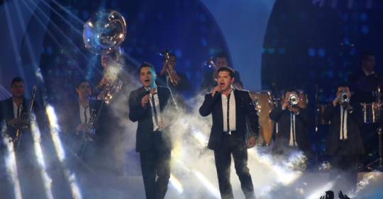 NotiGAPE - La Arrolladora Banda El Limón estrena EP “Prefiero Estar ...