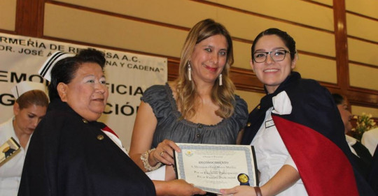 NotiGAPE - Maki felicita a graduados de escuela de Enfermería Dr. José ...