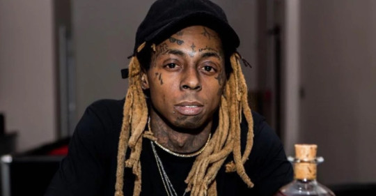 NotiGAPE - Detienen avión donde viajaba Lil Wayne tras encontraran ...