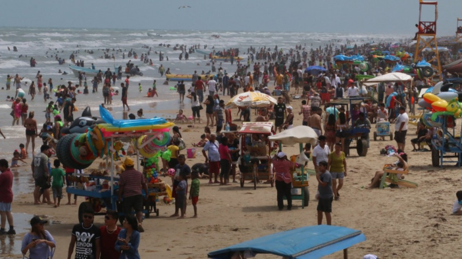 NotiGAPE - Afinan detalles para que este al 100% la playa Bagdad para ...
